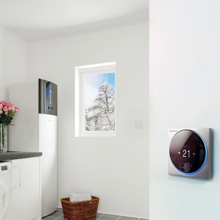 Madoka wired room thermostat | Daikin