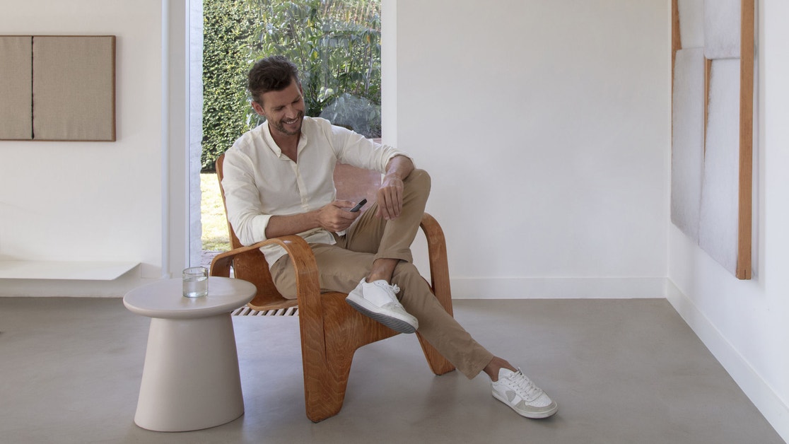 Concealed ceiling unit air-to-air heat pump | Daikin