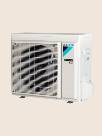 Concealed ceiling unit air-to-air heat pump | Daikin